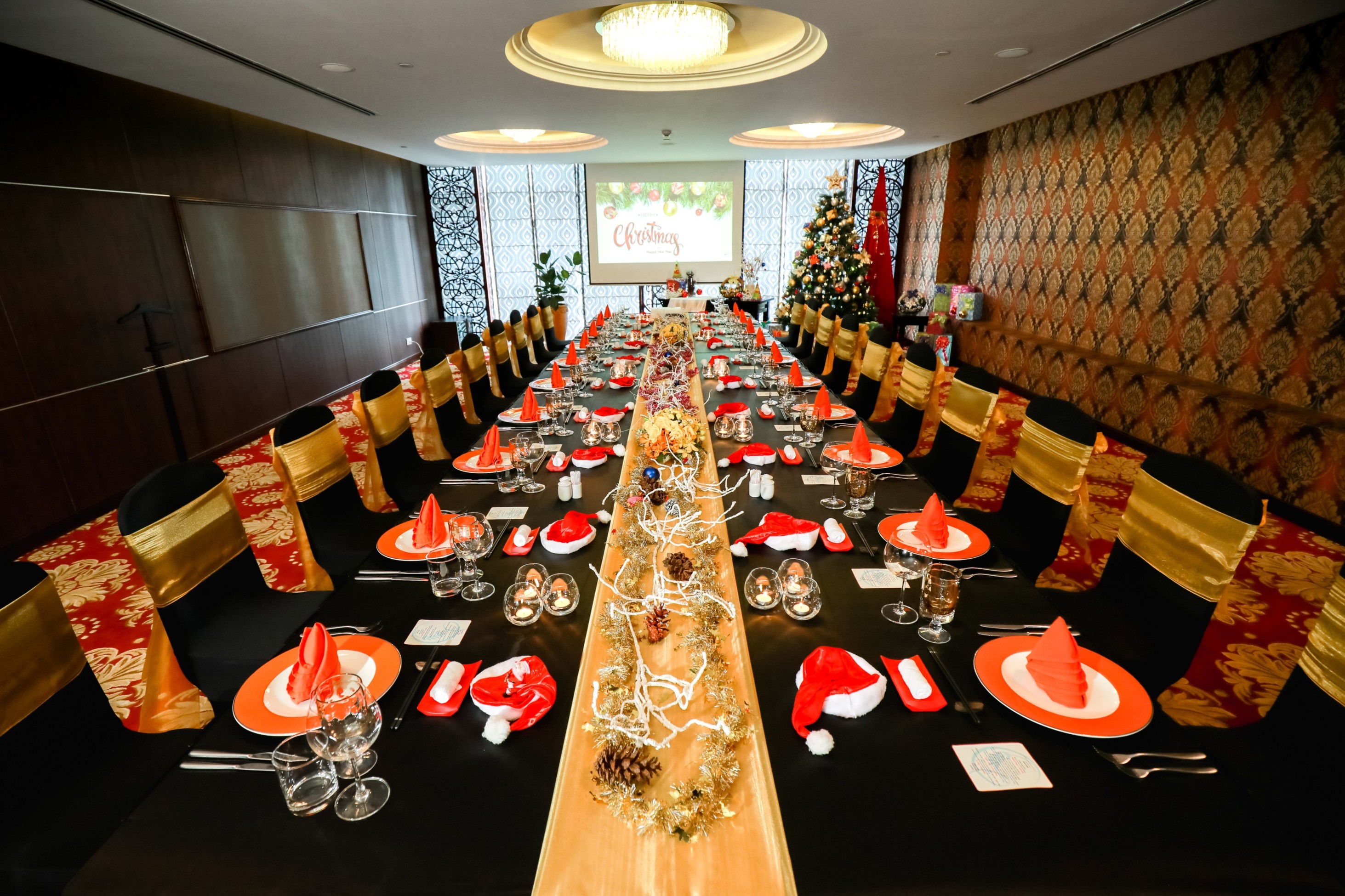 FESTIVE PACKAGES 2021-2022 - Becamex Hospitality